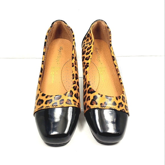 Angel Steps | Shoes | Angel Steps Leopard Print Slip On Flats Womans ...